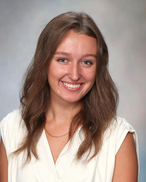 Jessica Abbott's Instagram, Twitter & Facebook on IDCrawl